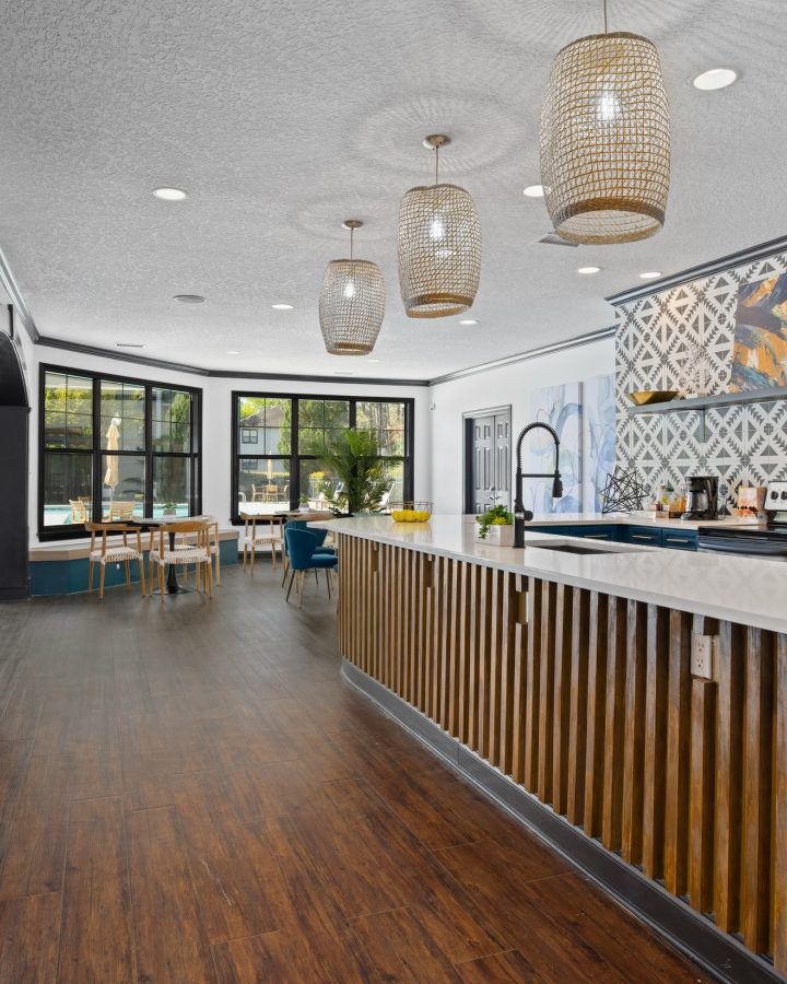 Luxury Apartments for Rent in Charlotte, NC | Landon`s Home page